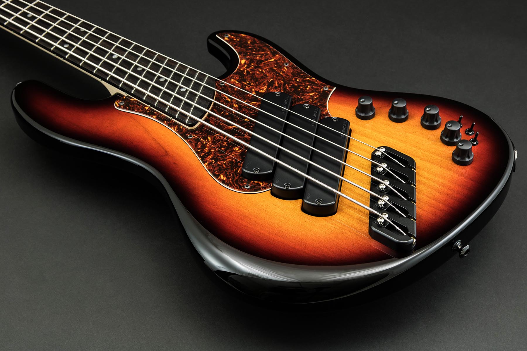 Super J – Dingwall