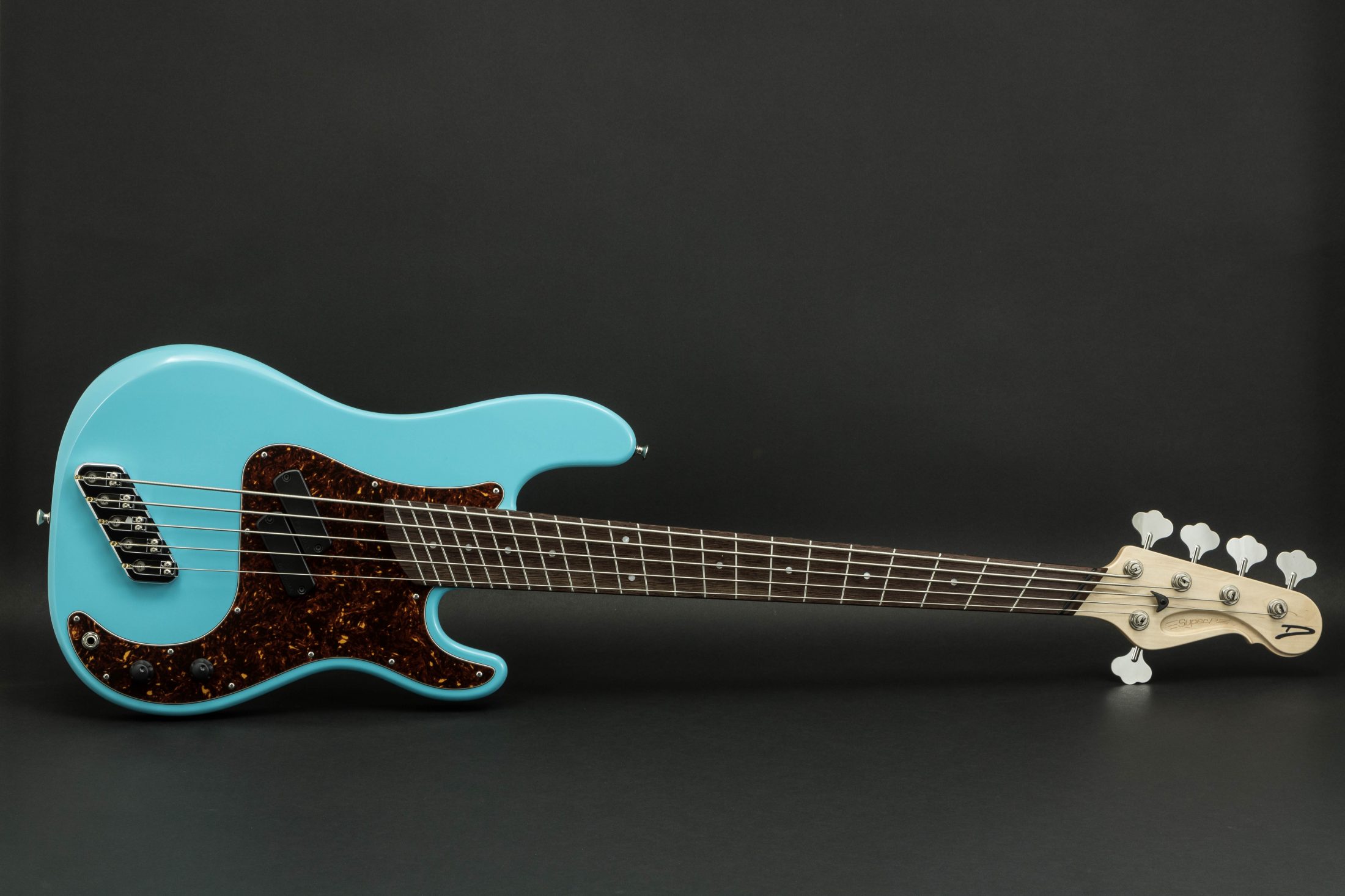 Super P – Dingwall